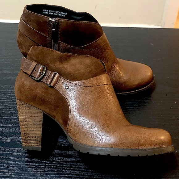 Clarks | Shoes | Clarks Artisan Brown Leather And Suede Ankle Boots ...